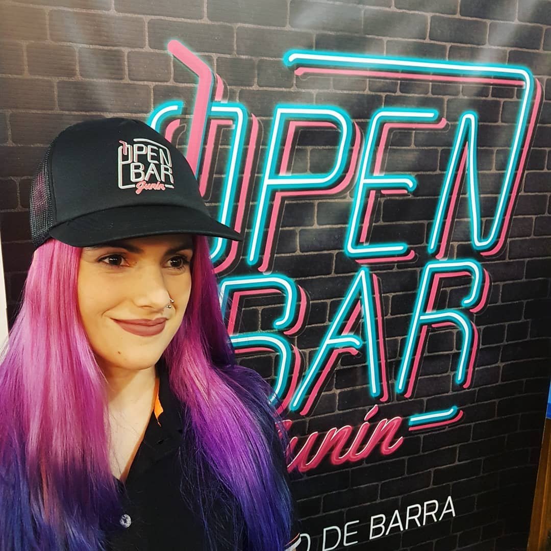 Open Bar Apronta Ideas